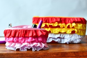 Gorgeous Ombre Ruffle Zipper Pouch Tutorial with VIDEO